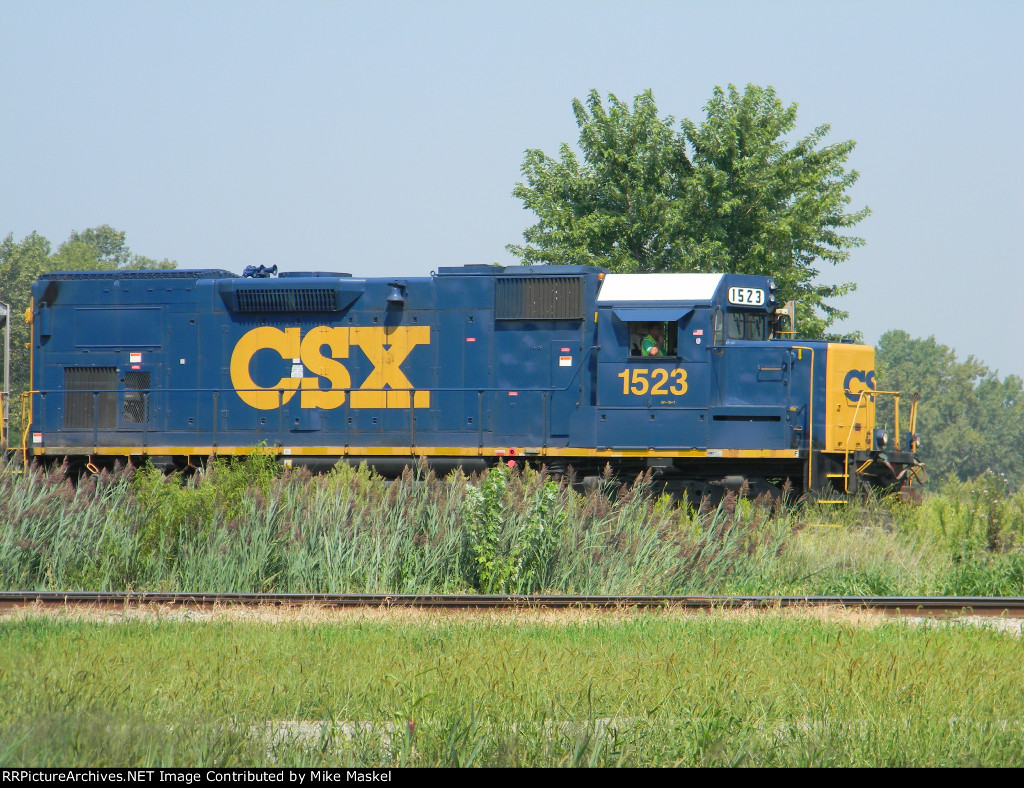 CSX 1523